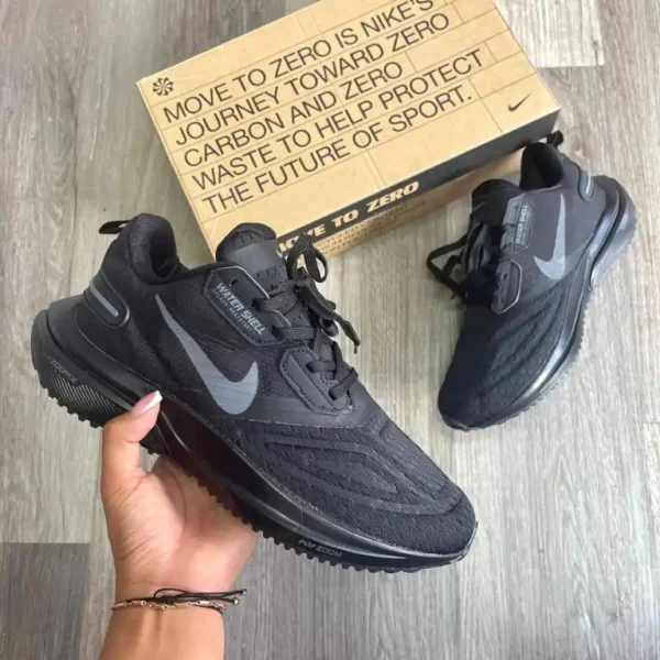 NIKE WATER “NEGRA” – sneakersmanape